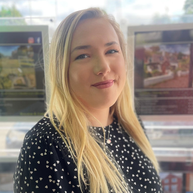 Samantha Hamilton, Sales Negotiator | Royston & Lund